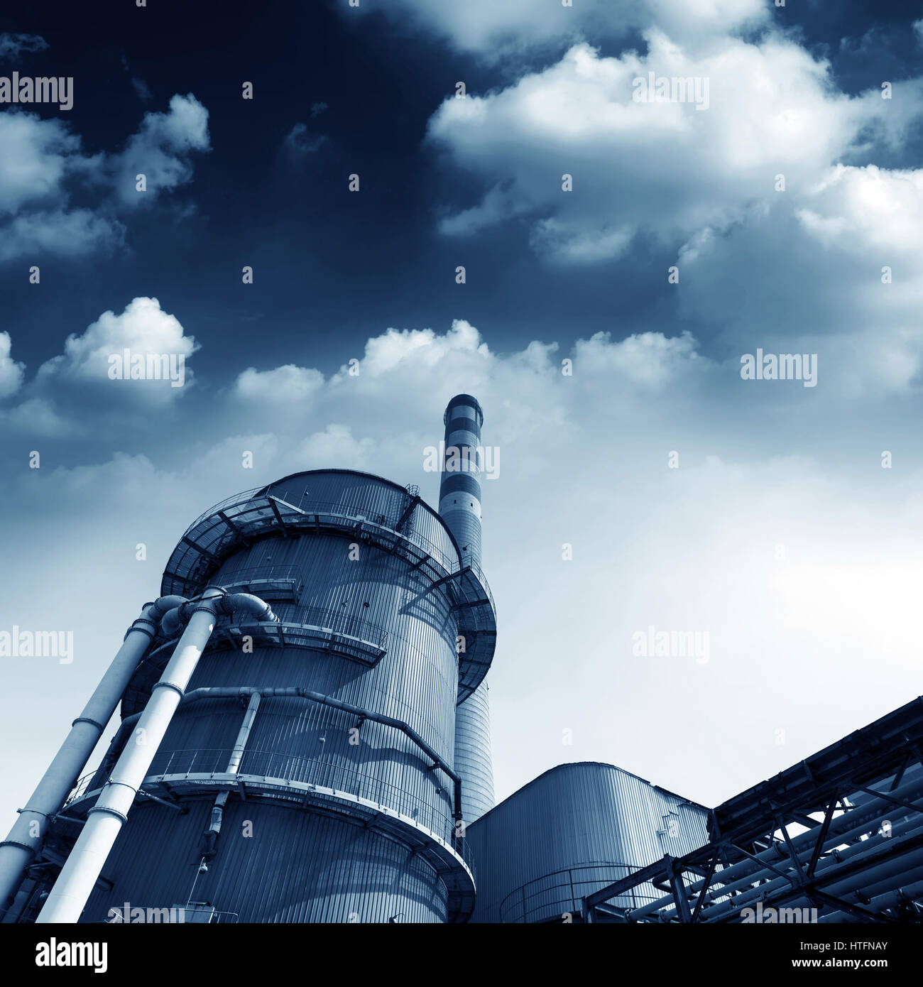 Large chimney hi-res stock photography and images - Alamy