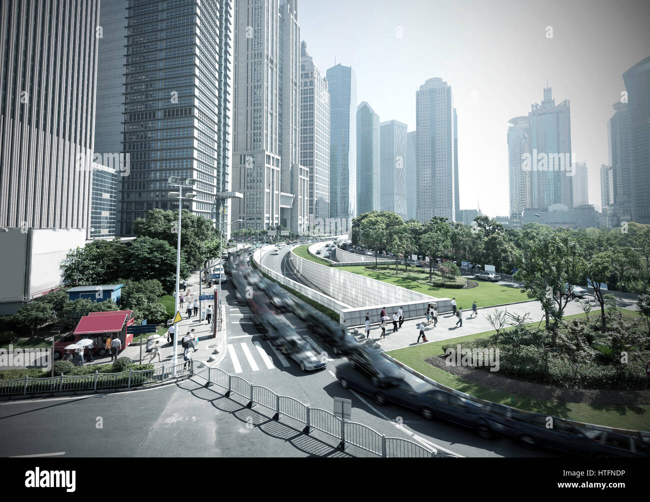 Summer Shanghai street, traffic congestion, exaggerated expression ...