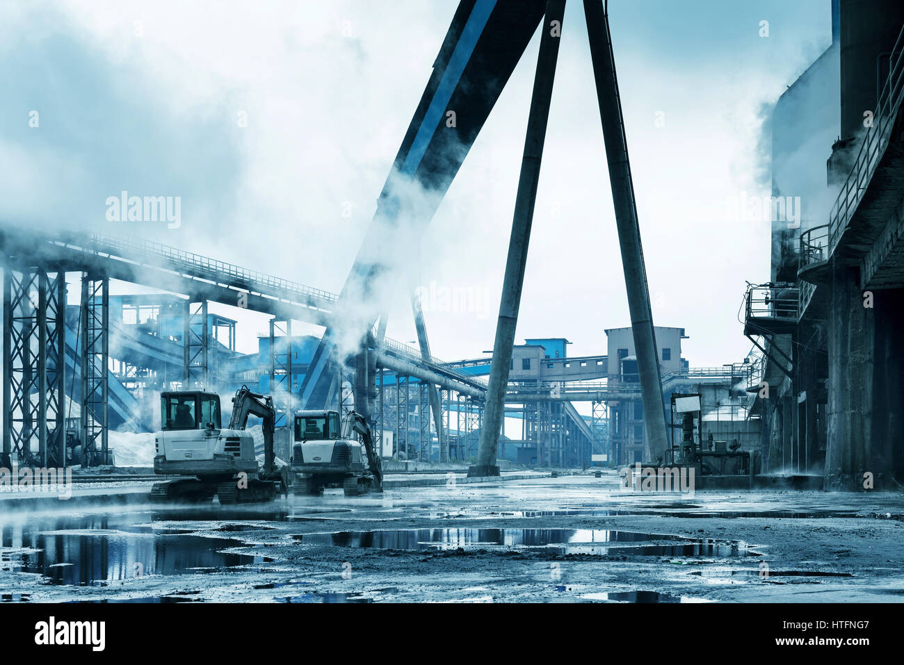 Iron and steel industry landscape, Shanghai, China Stock Photo - Alamy