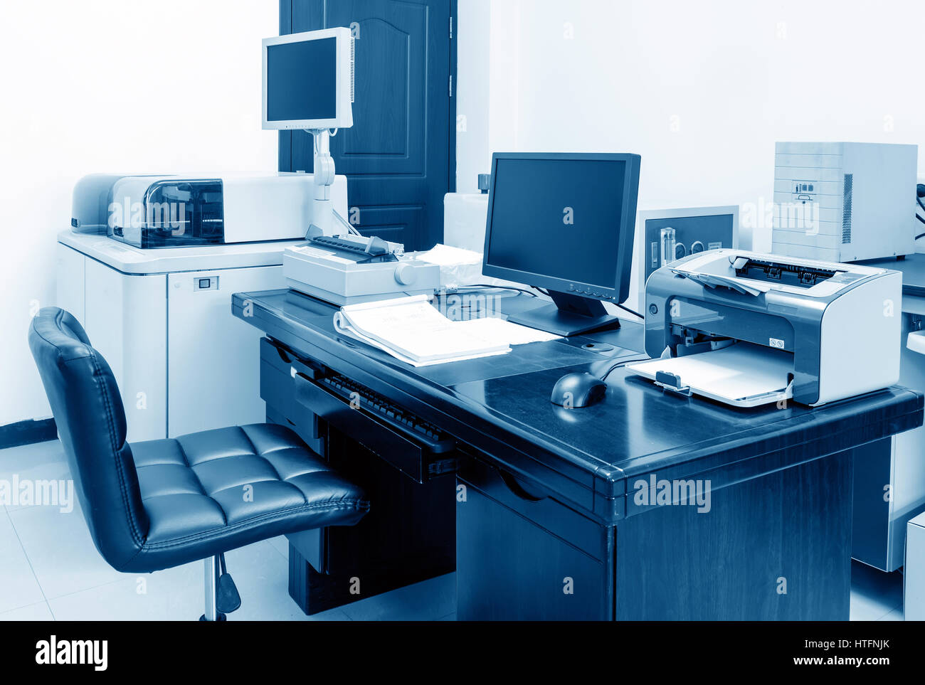 Dot matrix printer hi-res stock photography and images - Alamy