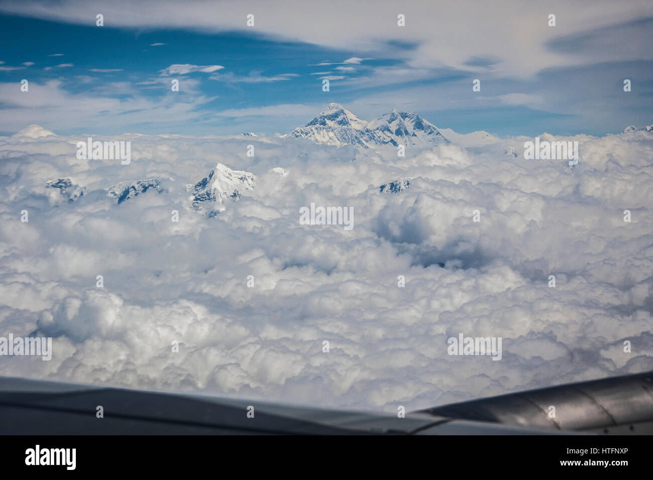 Mt everest aerial hi-res stock photography and images - Alamy