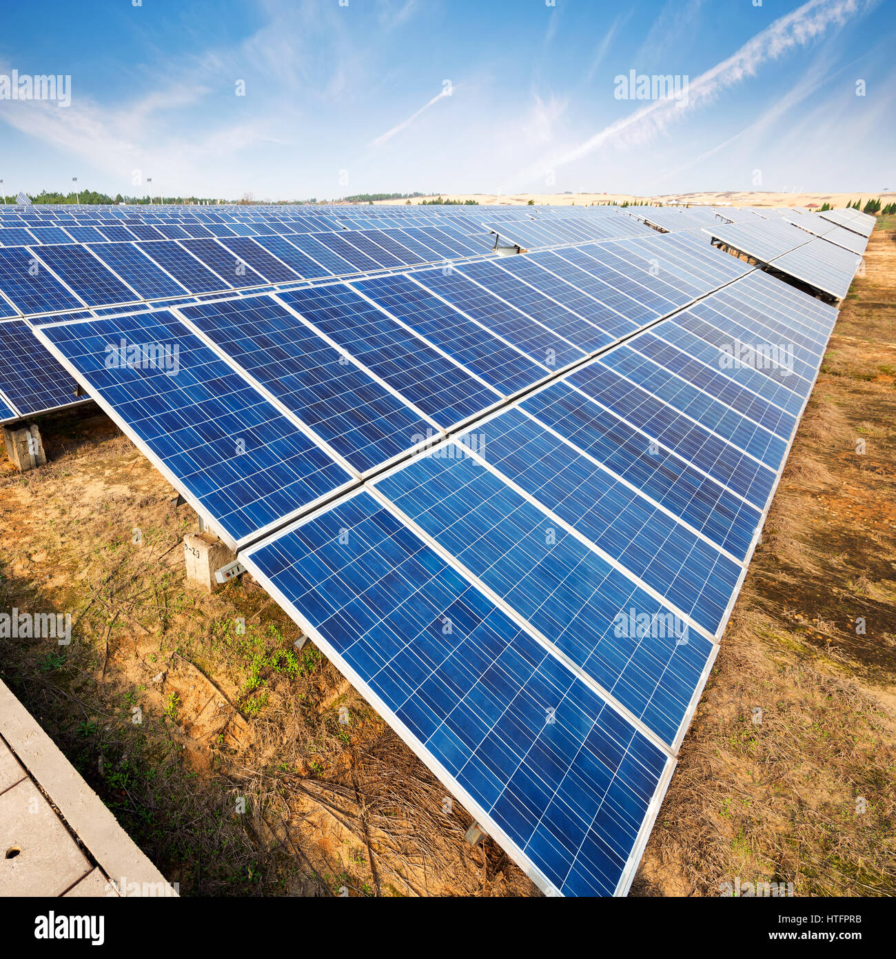 Tracking system hi-res stock photography and images - Alamy