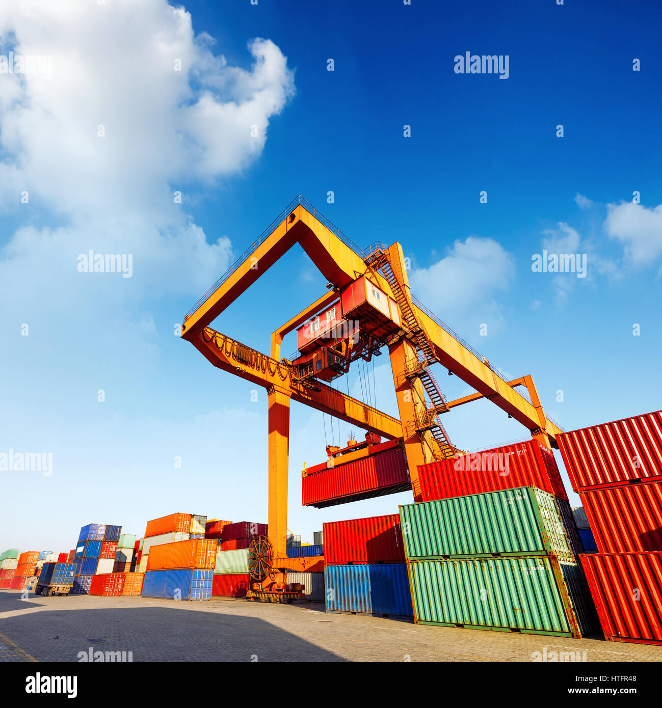 Stack of Cargo Containers at the docks Stock Photo - Alamy