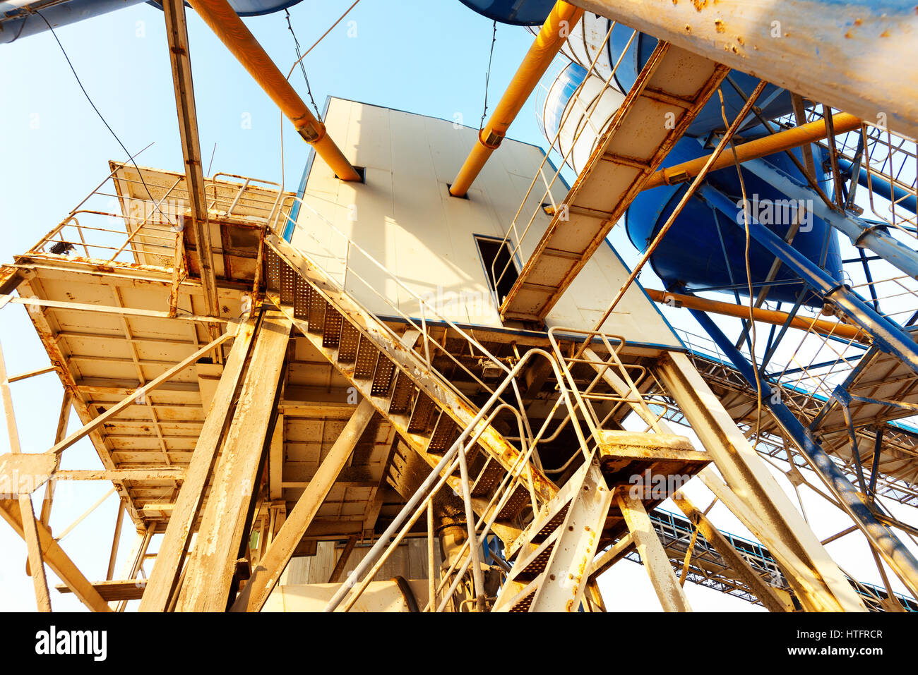 Mixing tower hi-res stock photography and images - Alamy