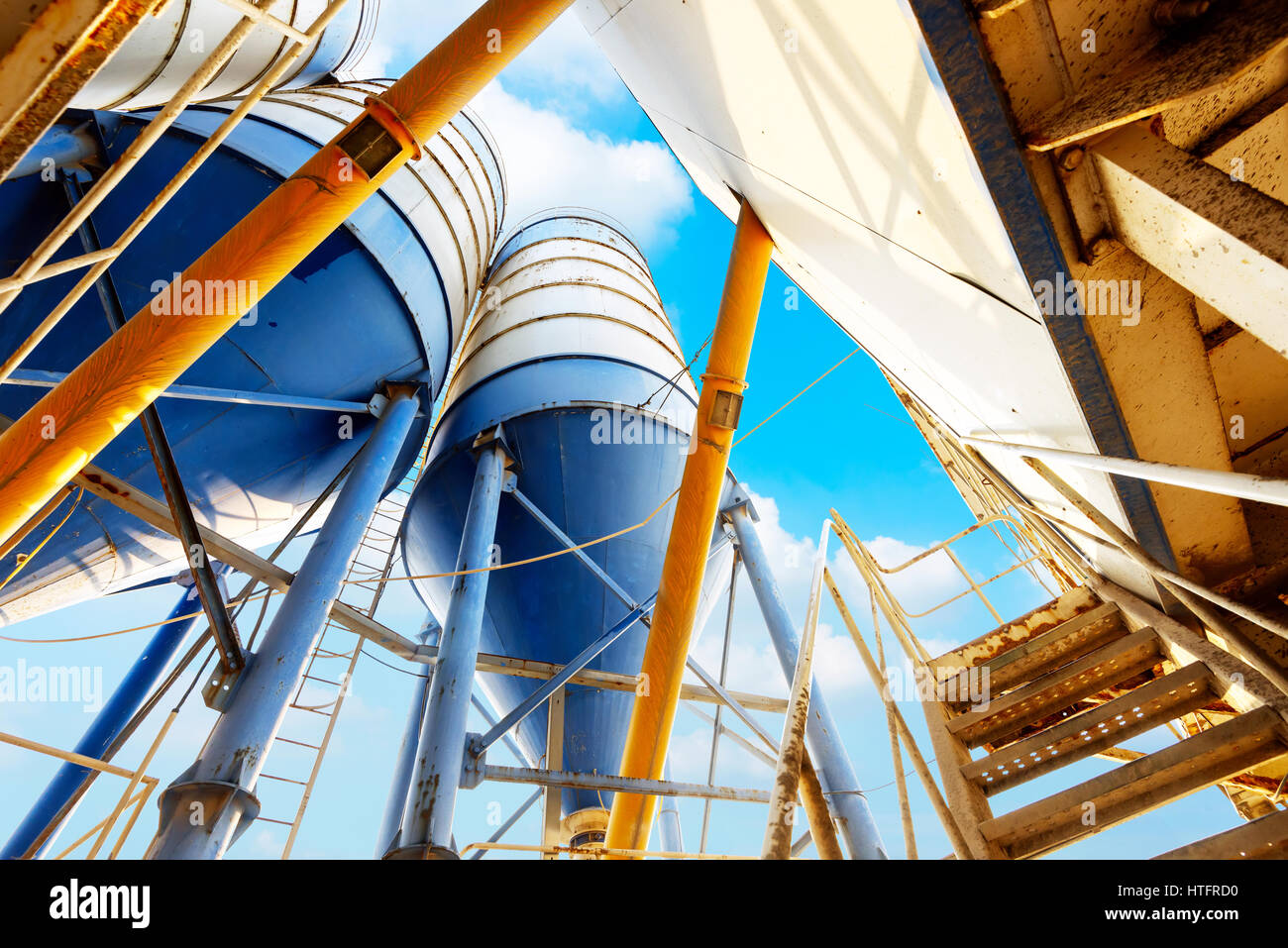 Mixing tower hi-res stock photography and images - Alamy