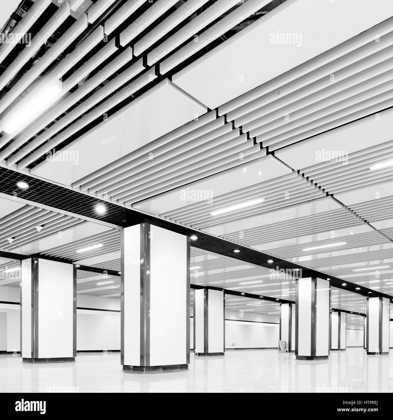 Modern building interior Black and White Stock Photos & Images - Alamy