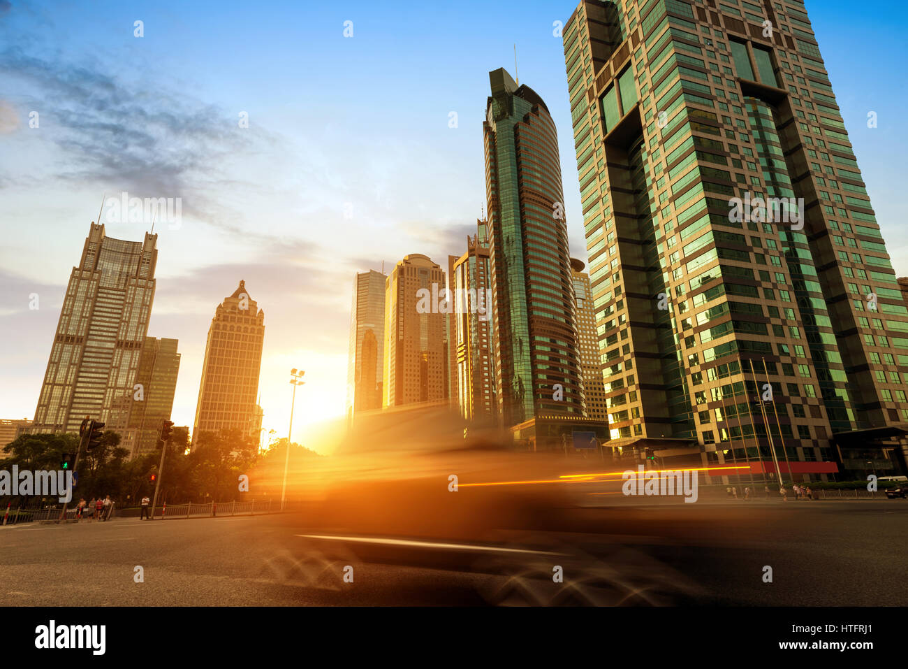 China shanghai modern architecture hi-res stock photography and images ...