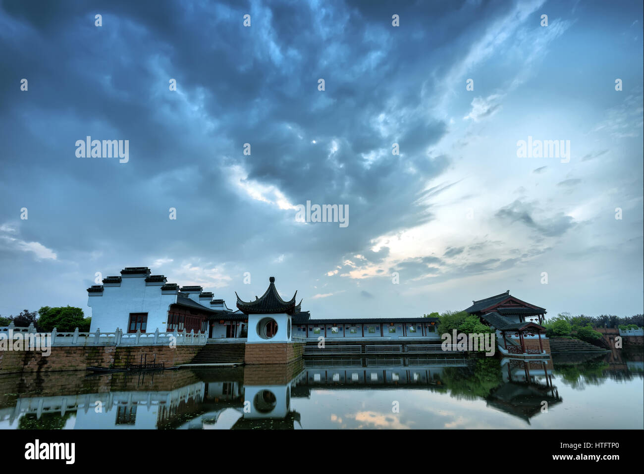 River of ancient Chinese architecture Stock Photo - Alamy