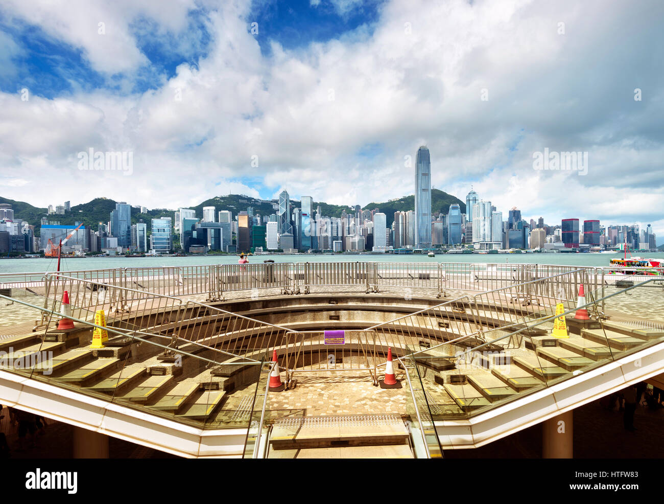 hong kong victoria harbour Stock Photo - Alamy