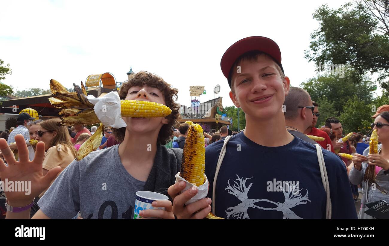 Eating Corn at the Fair Stock Photo - Alamy