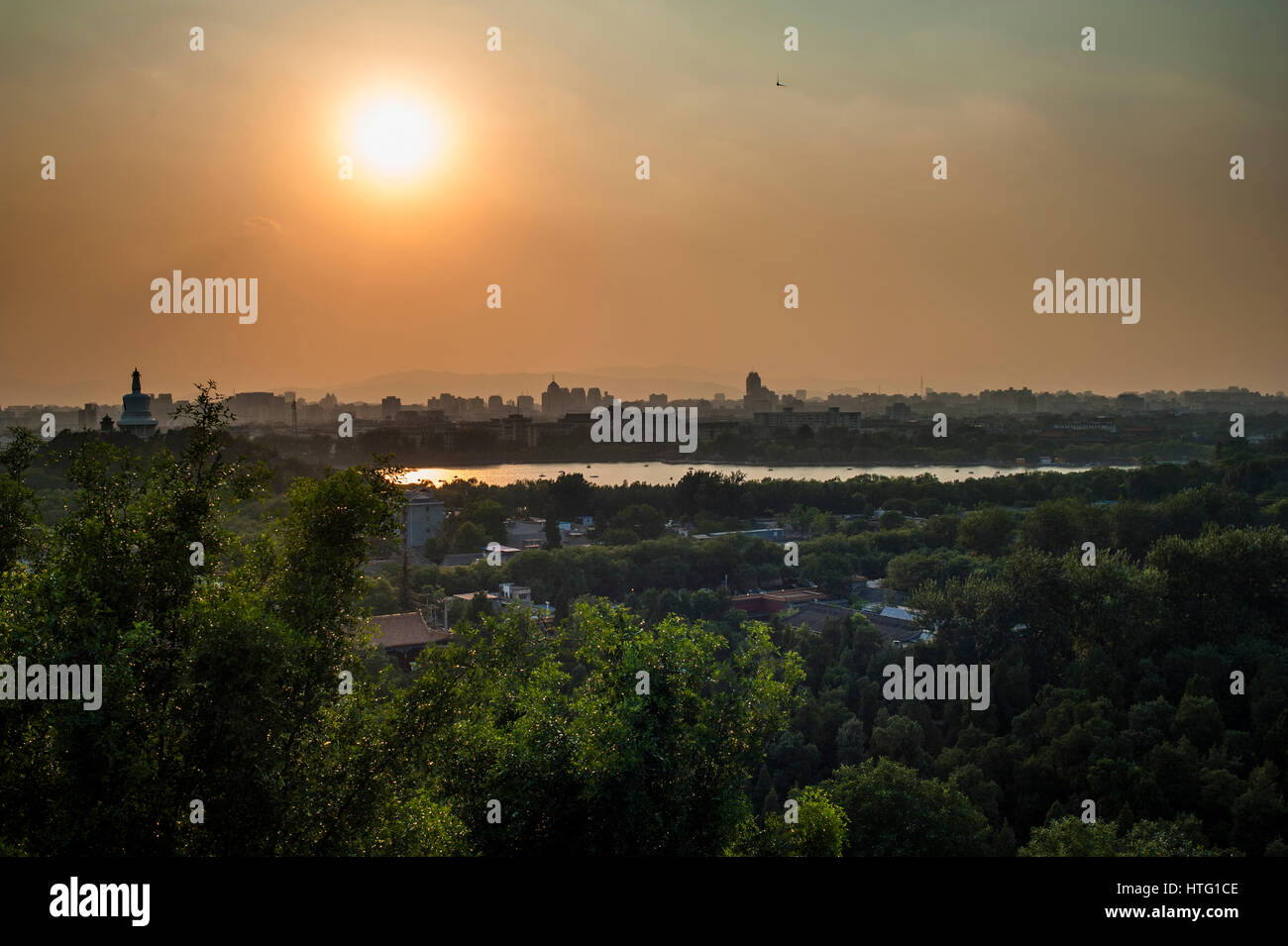 Beijing cityscape sun hi-res stock photography and images - Alamy