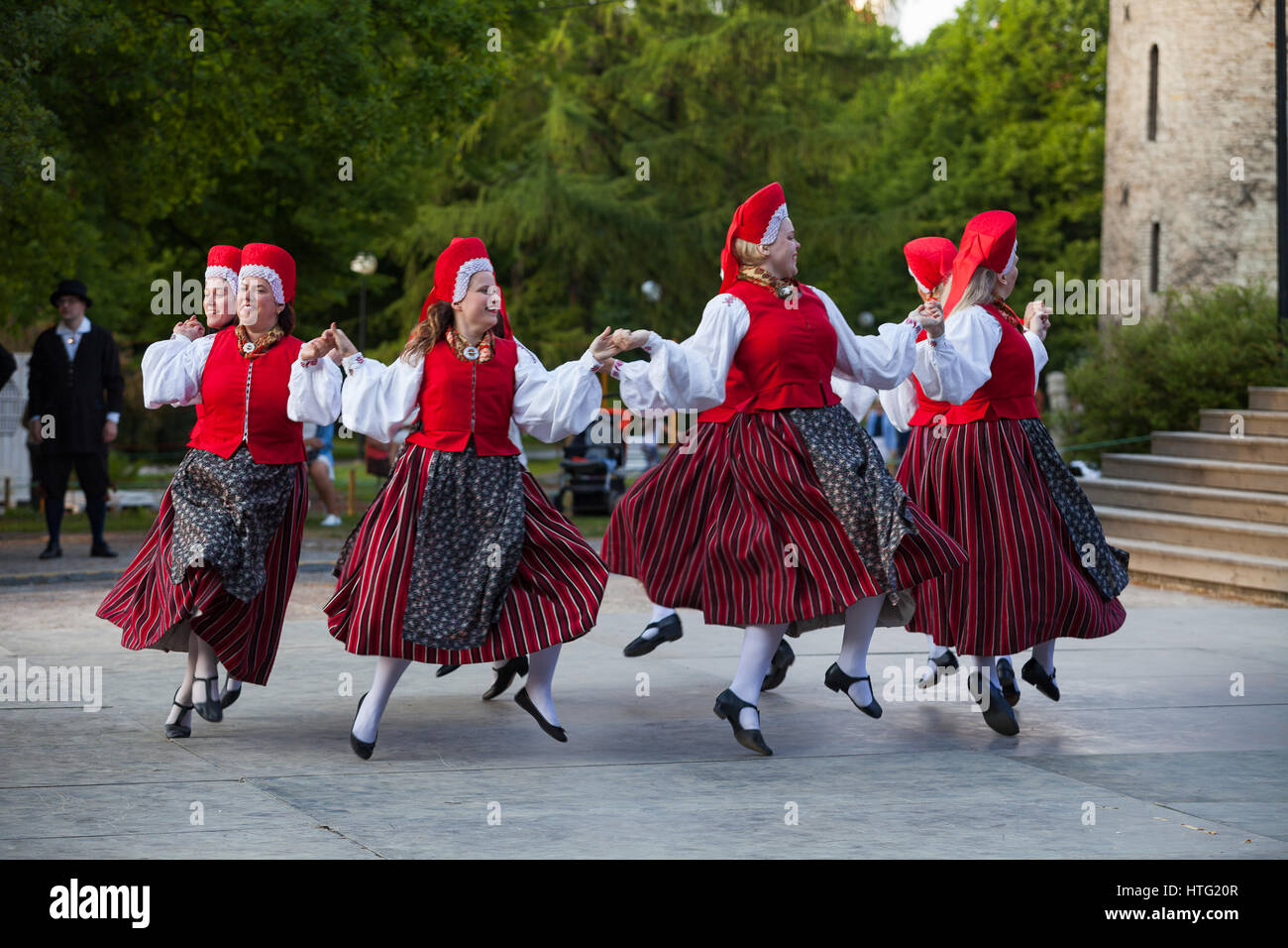TALLINN, ESTONIA - 02 JUN 2016: Estonian folk dancers with traditional ...