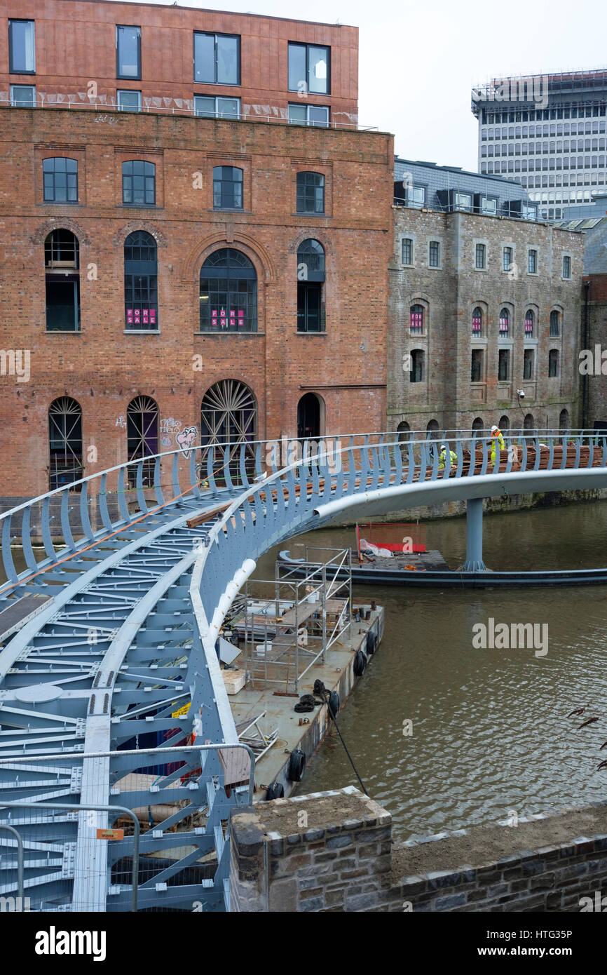 Finzel's Reach Bridge Bristol Floating Harbour england UK Stock Photo ...