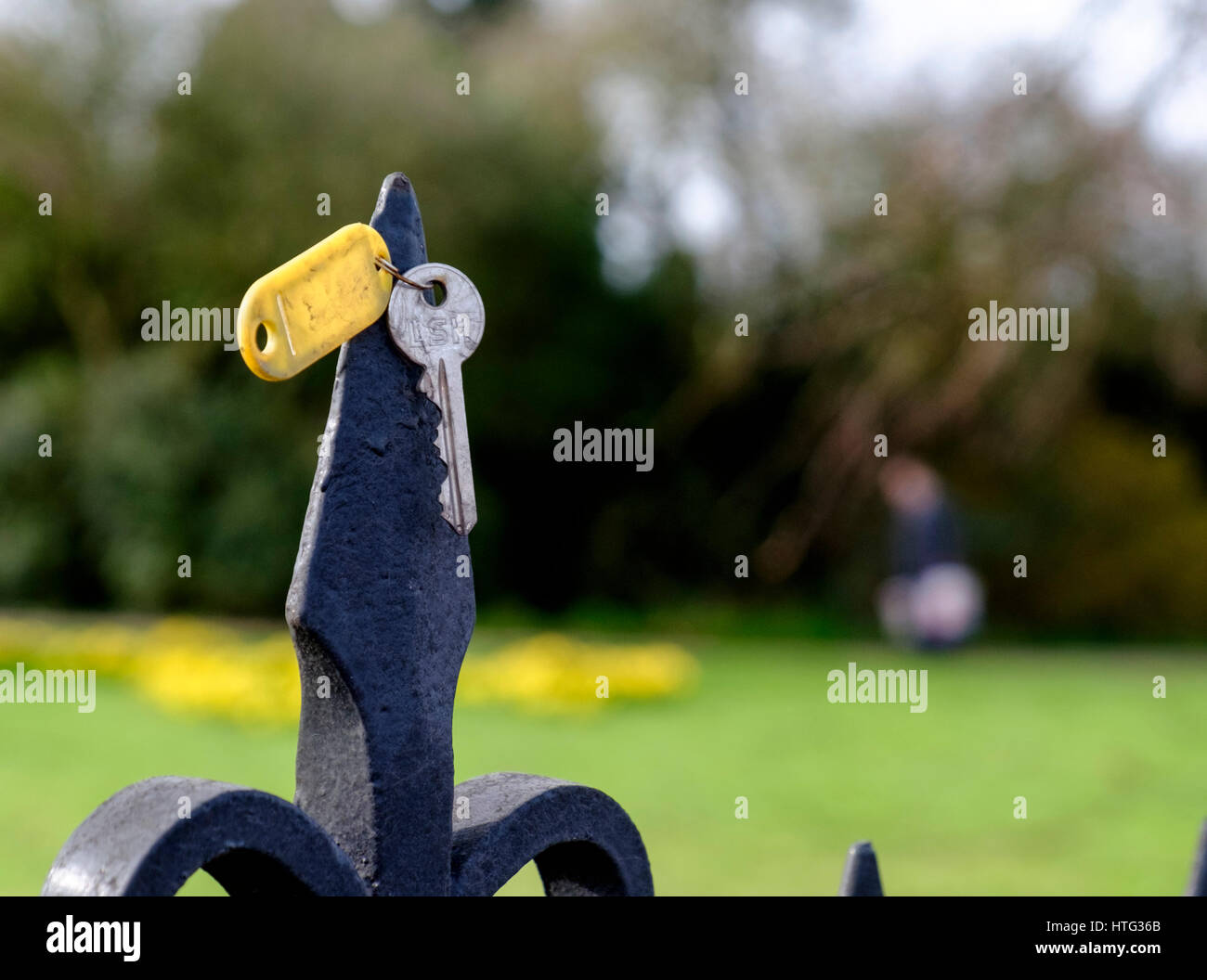 Lost keys hi-res stock photography and images - Alamy