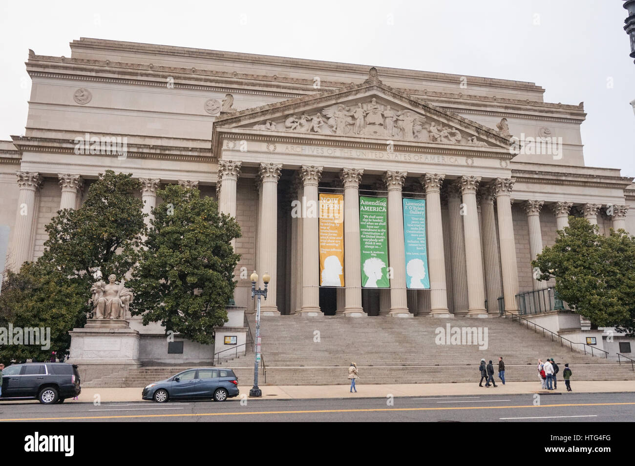 The National Archives Building from Constitution Avenue, Washington DC ...