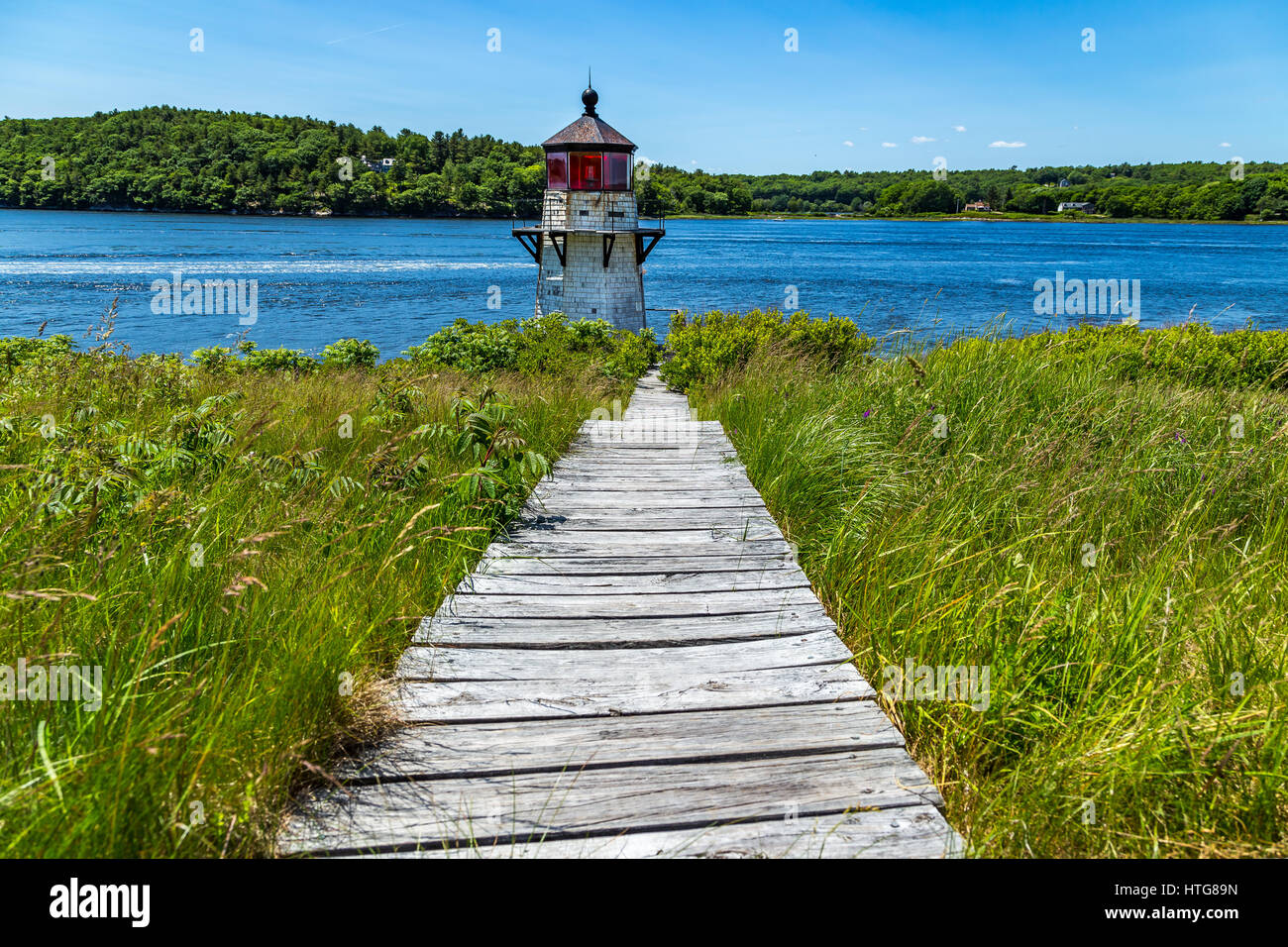 Squirrel Point Light is a lighthouse marking the southwestern point of ...