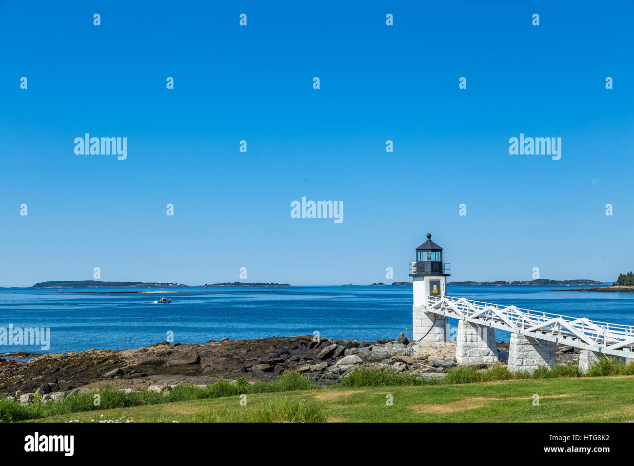 Marshall Point Light Station is a lighthouse at the entrance of Port ...