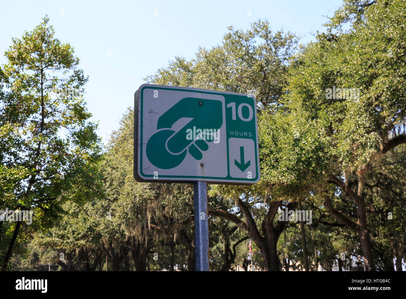 Pay at meter sign hi-res stock photography and images - Alamy