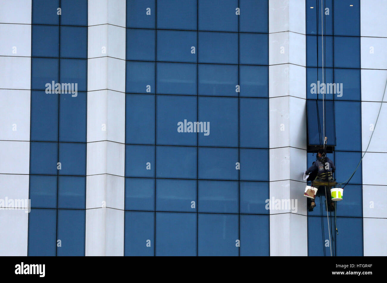 Gaza City, Gaza Strip, Palestinian Territory. 15th Mar, 2017. A ...