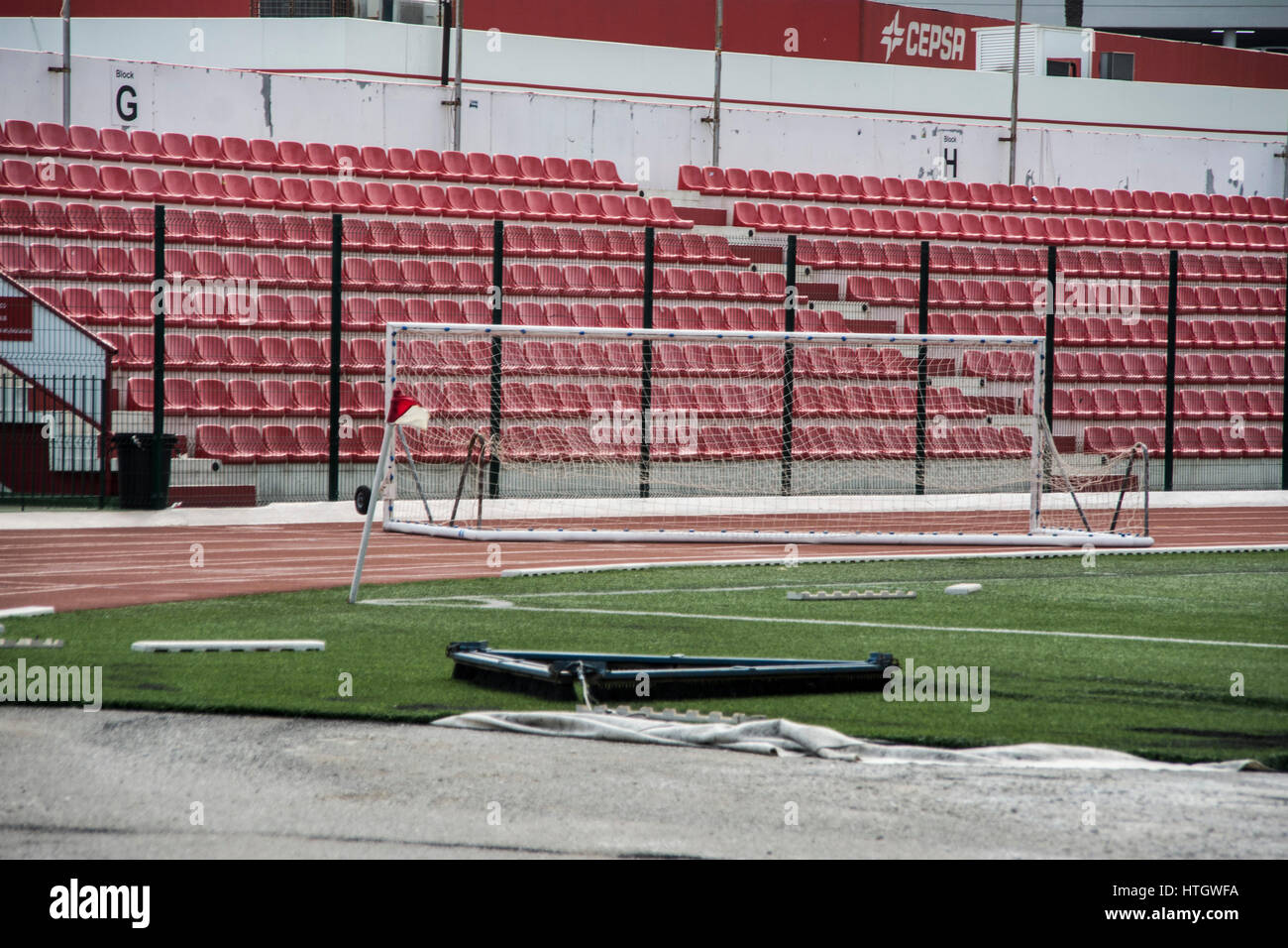 Stadium safety assessment hi-res stock photography and images - Alamy