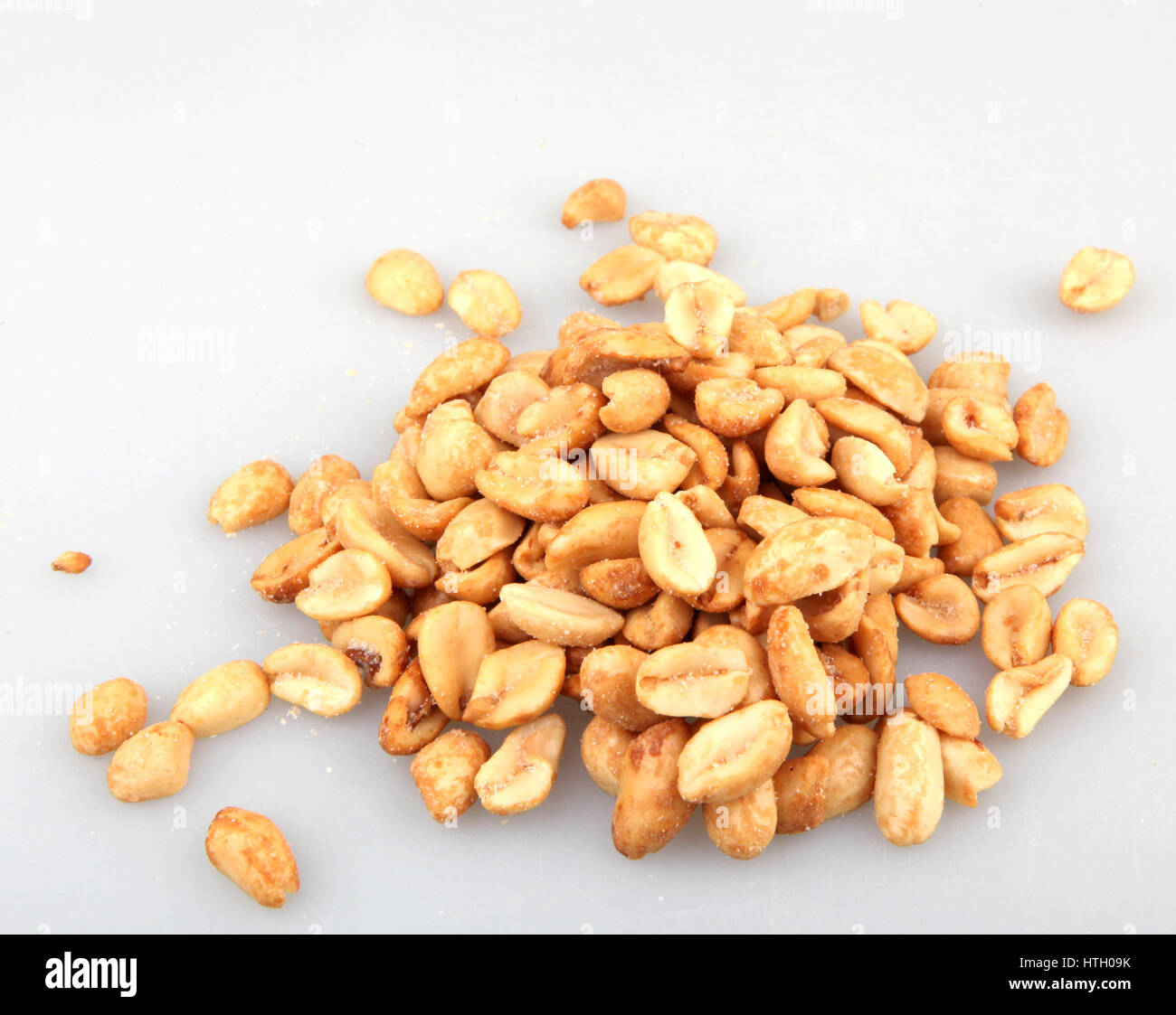 Roasted salted peanuts Stock Photo - Alamy