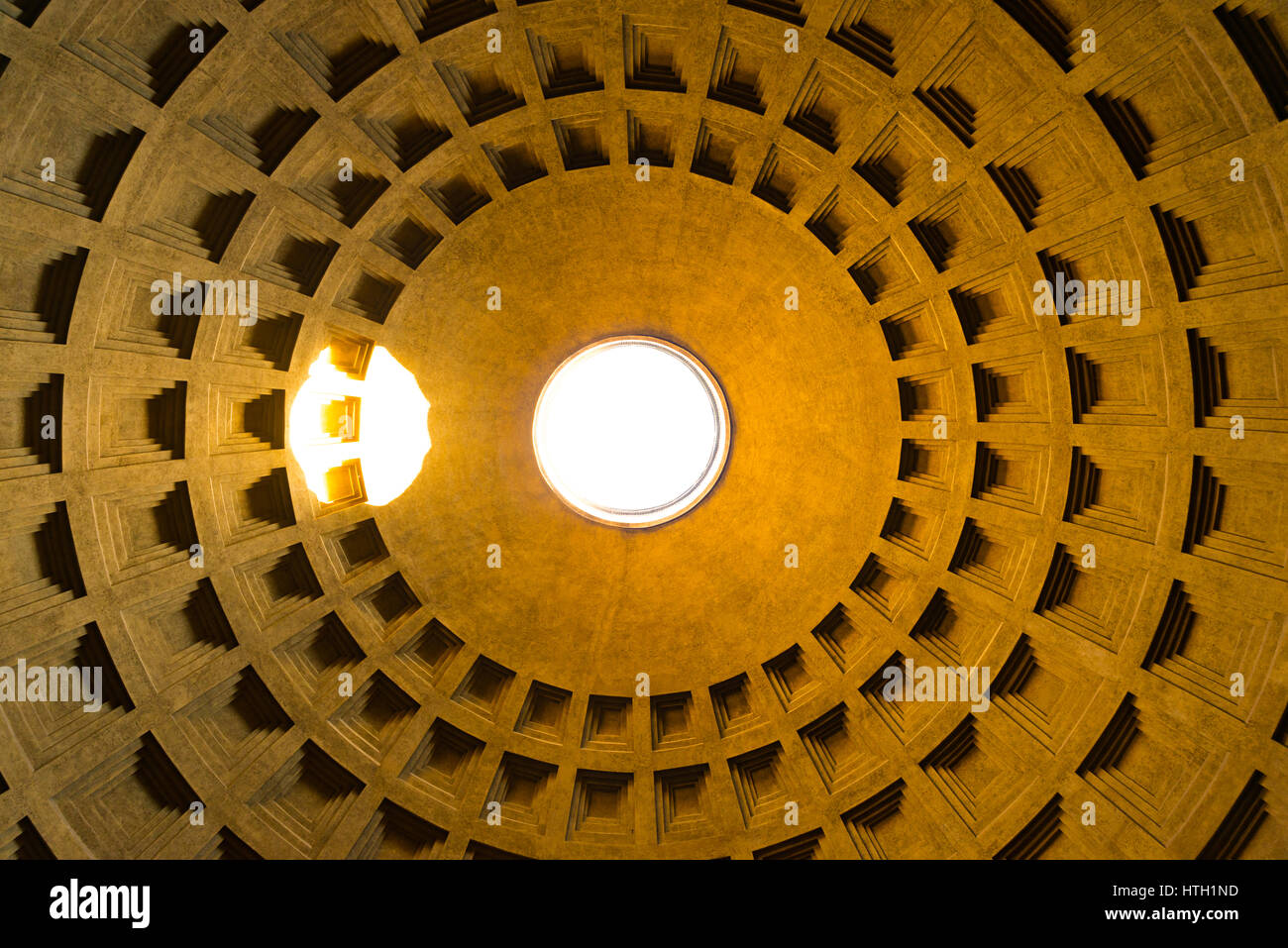 sun shines in Pantheon Stock Photo - Alamy