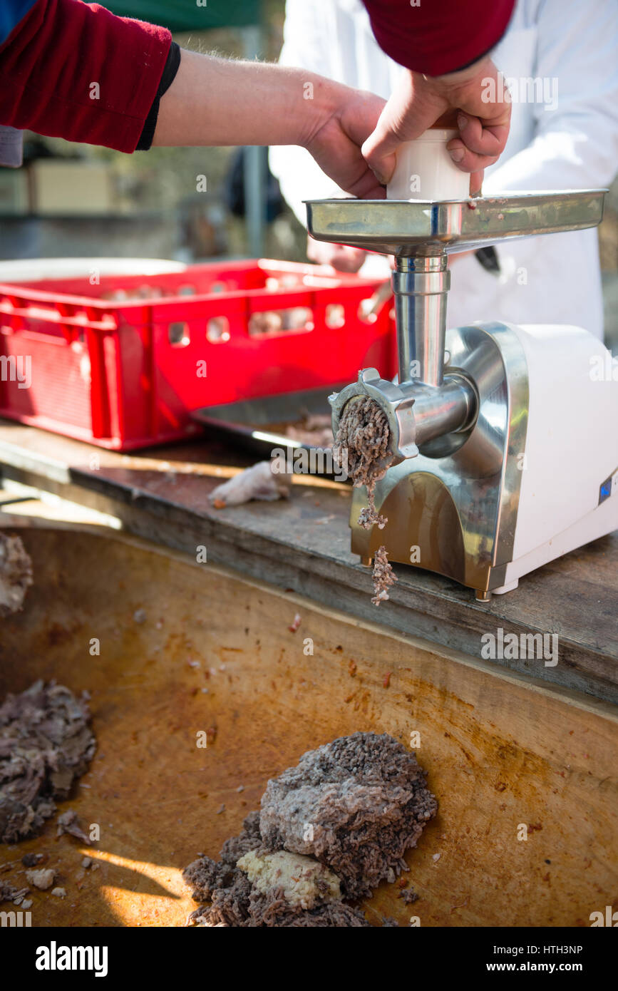 Pig process hi-res stock photography and images - Alamy