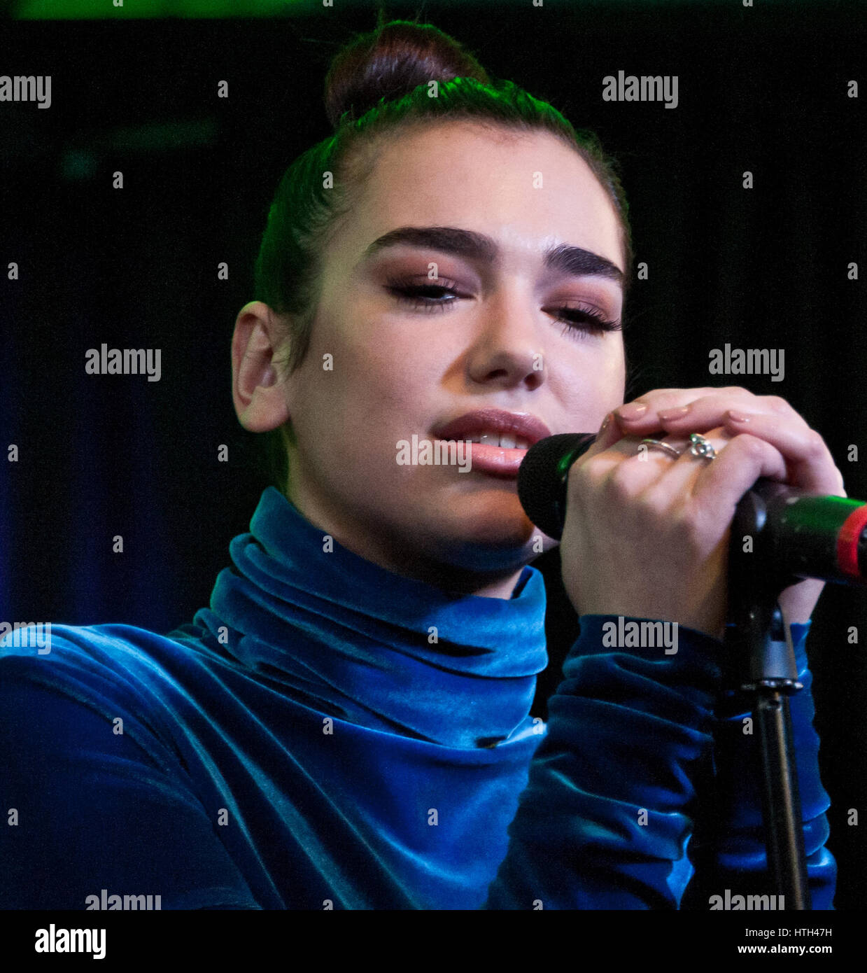 Dualipa hi-res stock photography and images - Alamy
