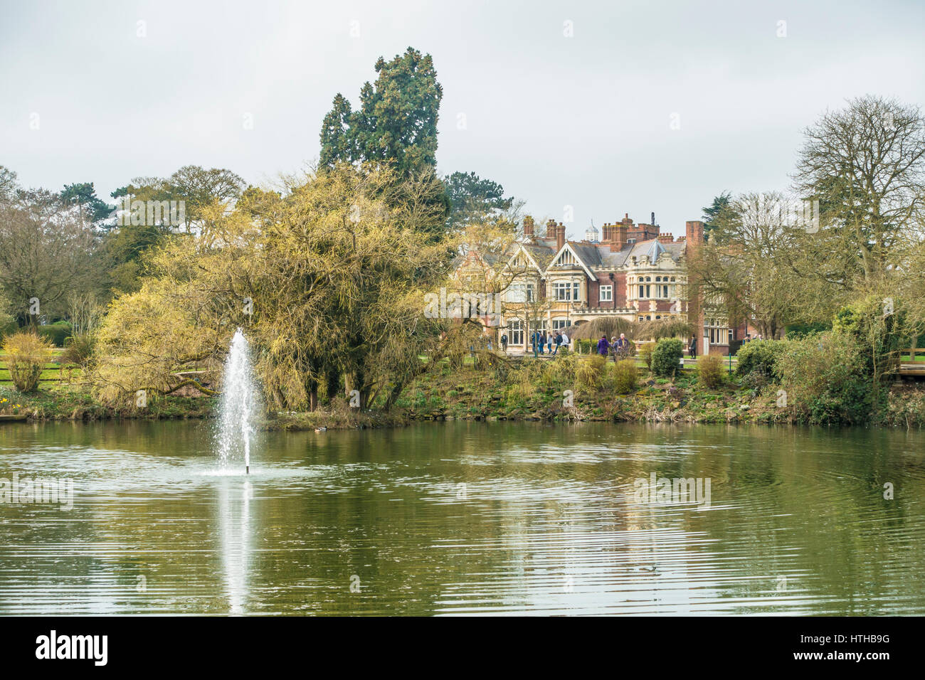 The Mansion and Lake Bletchley Park World War Two Code Breaking Centre ...
