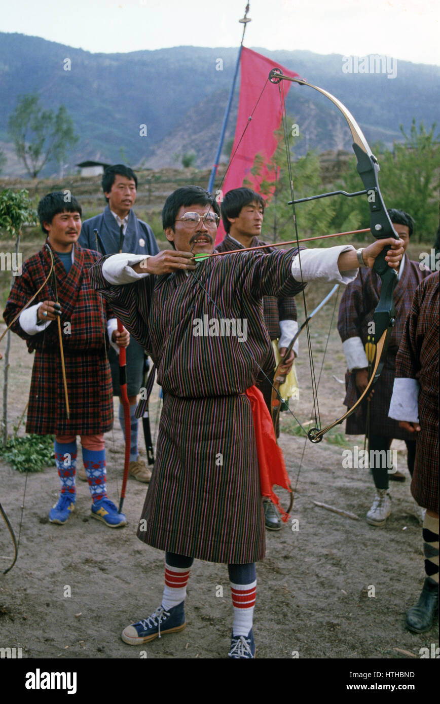 Bhutans national sport hi-res stock photography and images - Alamy