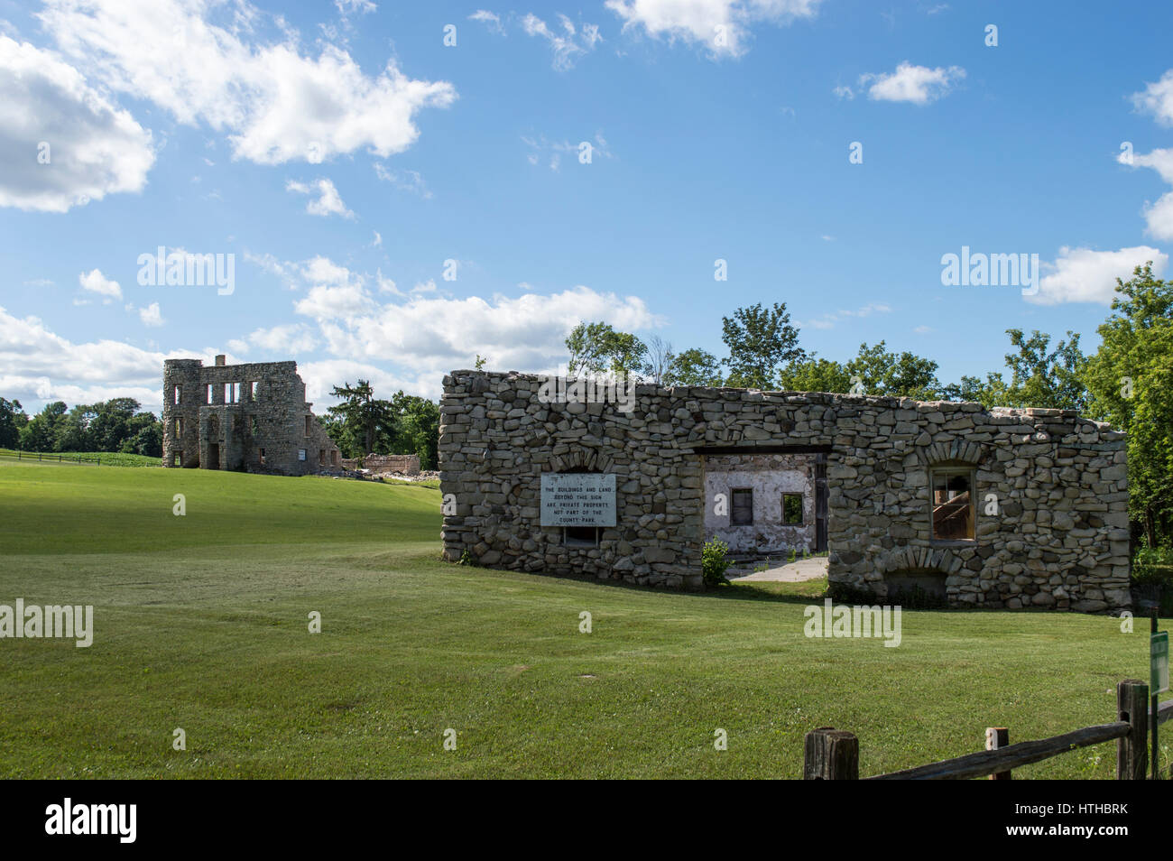 Bright daylight ruins hi-res stock photography and images - Alamy