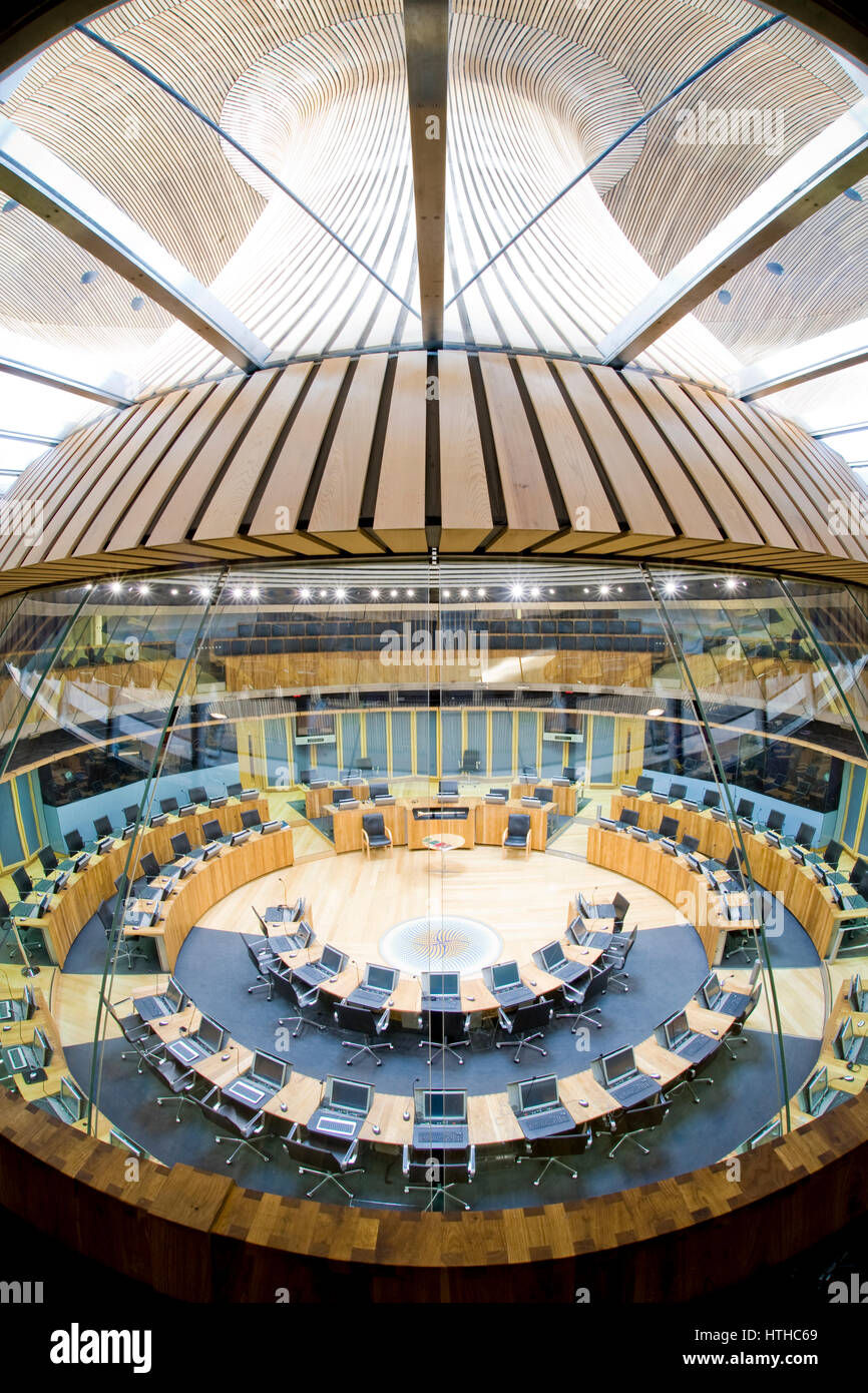 Senedd (Assembly Building) Cardiff Bay Stock Photo - Alamy
