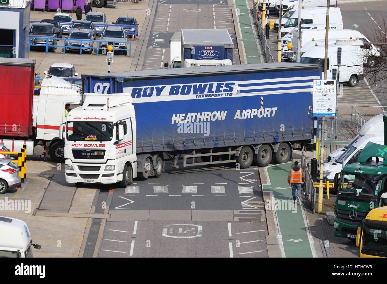 ROY BOWLES TRANSPORT Stock Photo - Alamy
