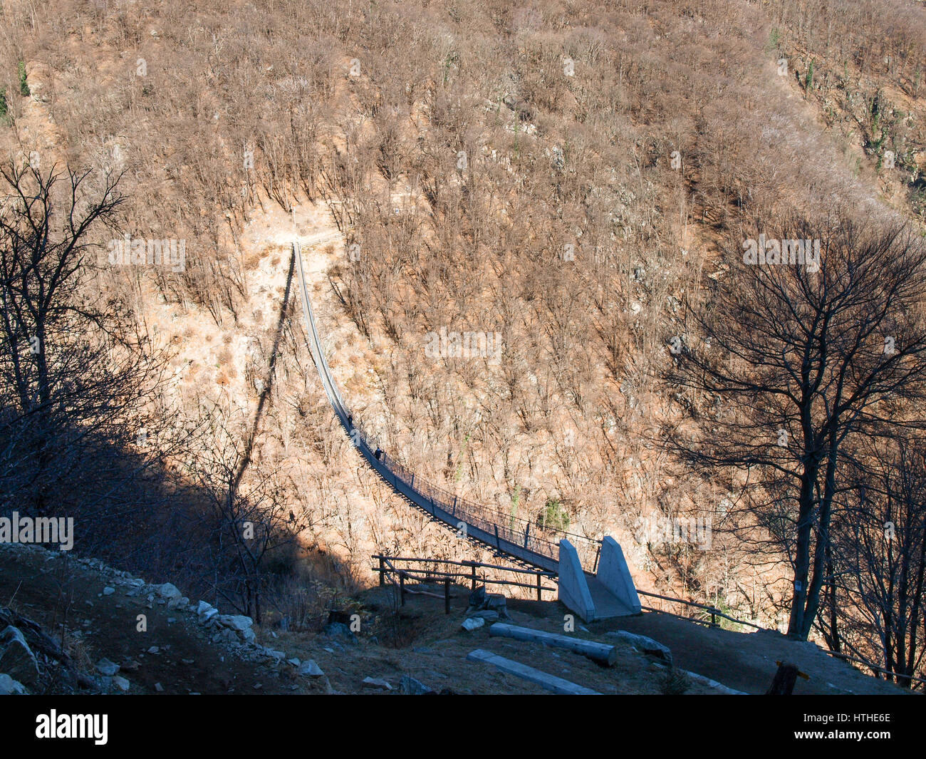 Sementina, switzerland: Suspension bridge over the valley Stock Photo ...