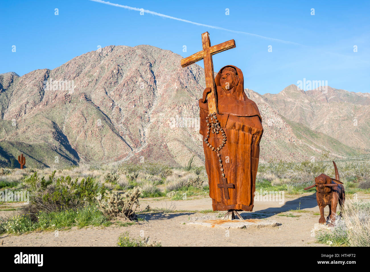 Metal sculpture artwork (by Ricardo Breceda). Borrego Springs ...