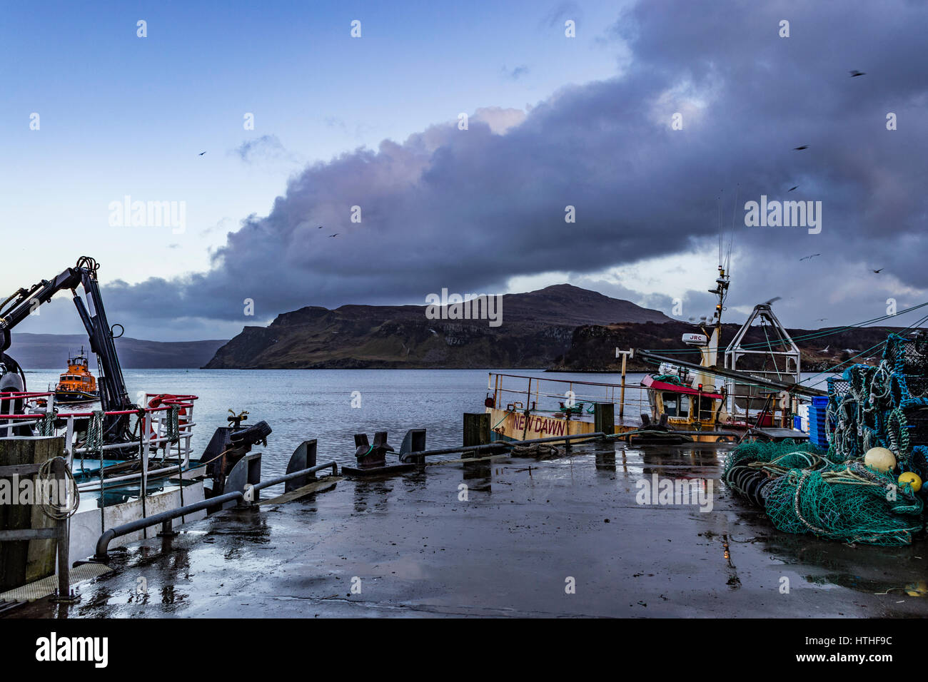Ben tianavaig, isle of skye hi-res stock photography and images - Alamy