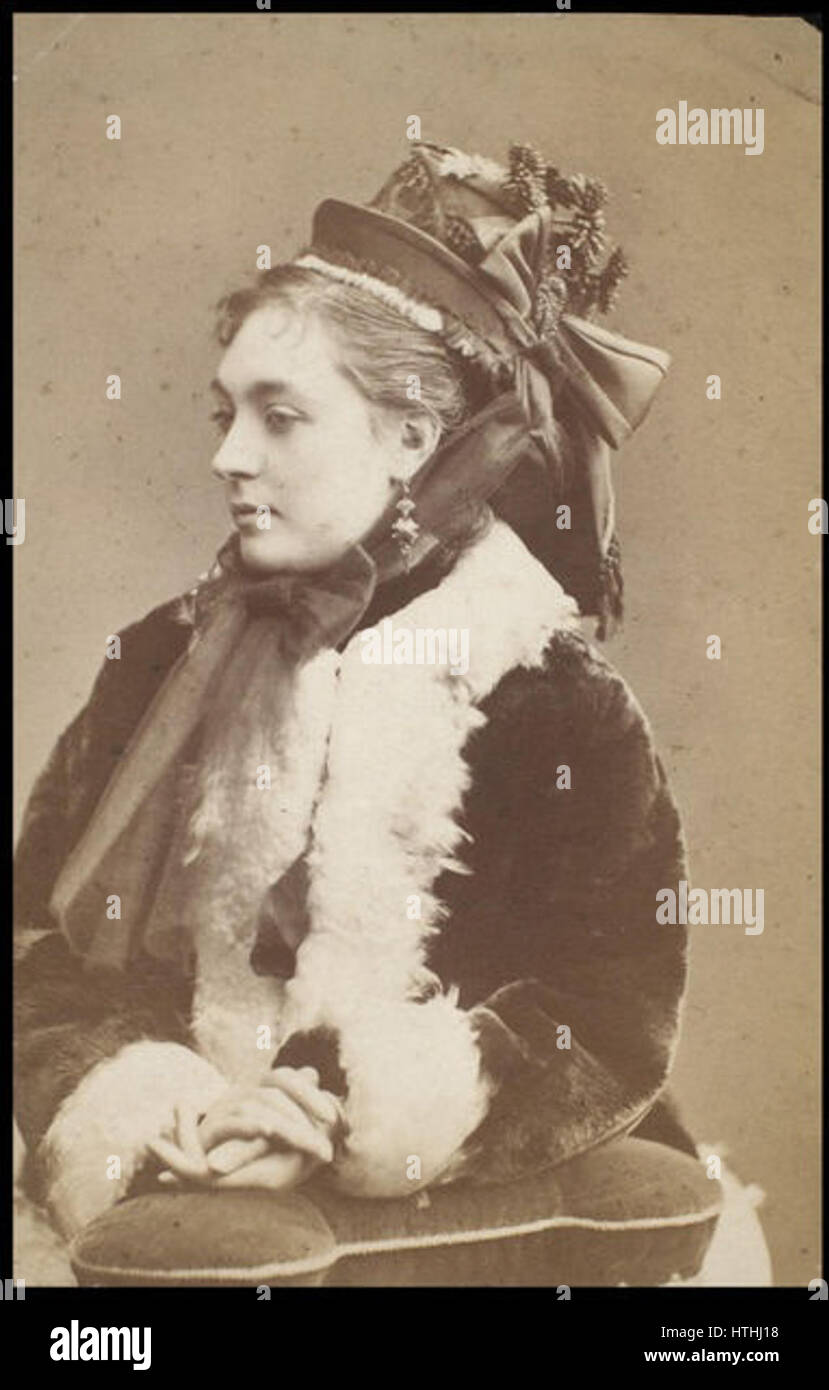 Lydia foote hi-res stock photography and images - Alamy