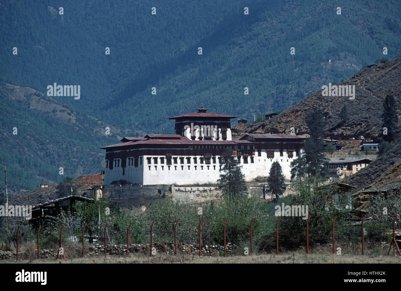 Paro Dzong, Buddhist monastery, Bhutan, Himalayas Stock Photo - Alamy