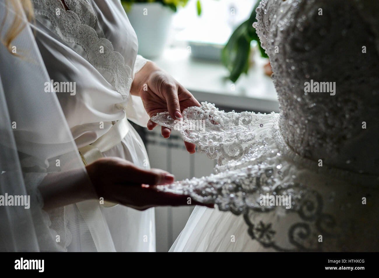 Candid Bridesmaid High Resolution Stock Photography and Images - Alamy