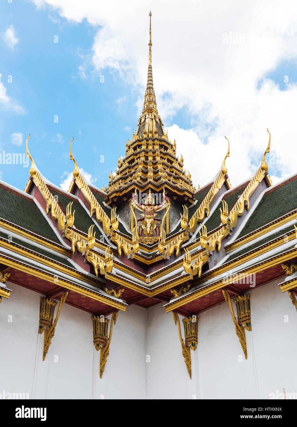 Thai Style Buddhist Architecture Concept Stock Photo - Alamy