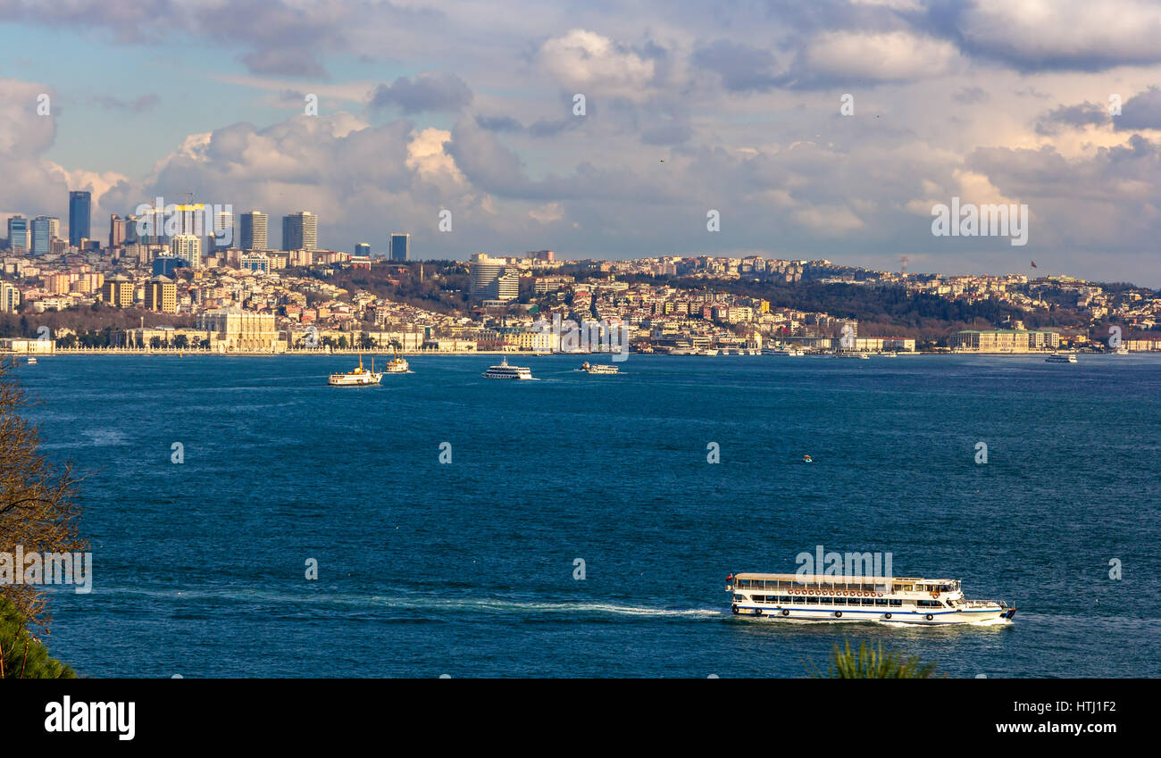 Bosphorus strait in istanbul hi-res stock photography and images - Alamy