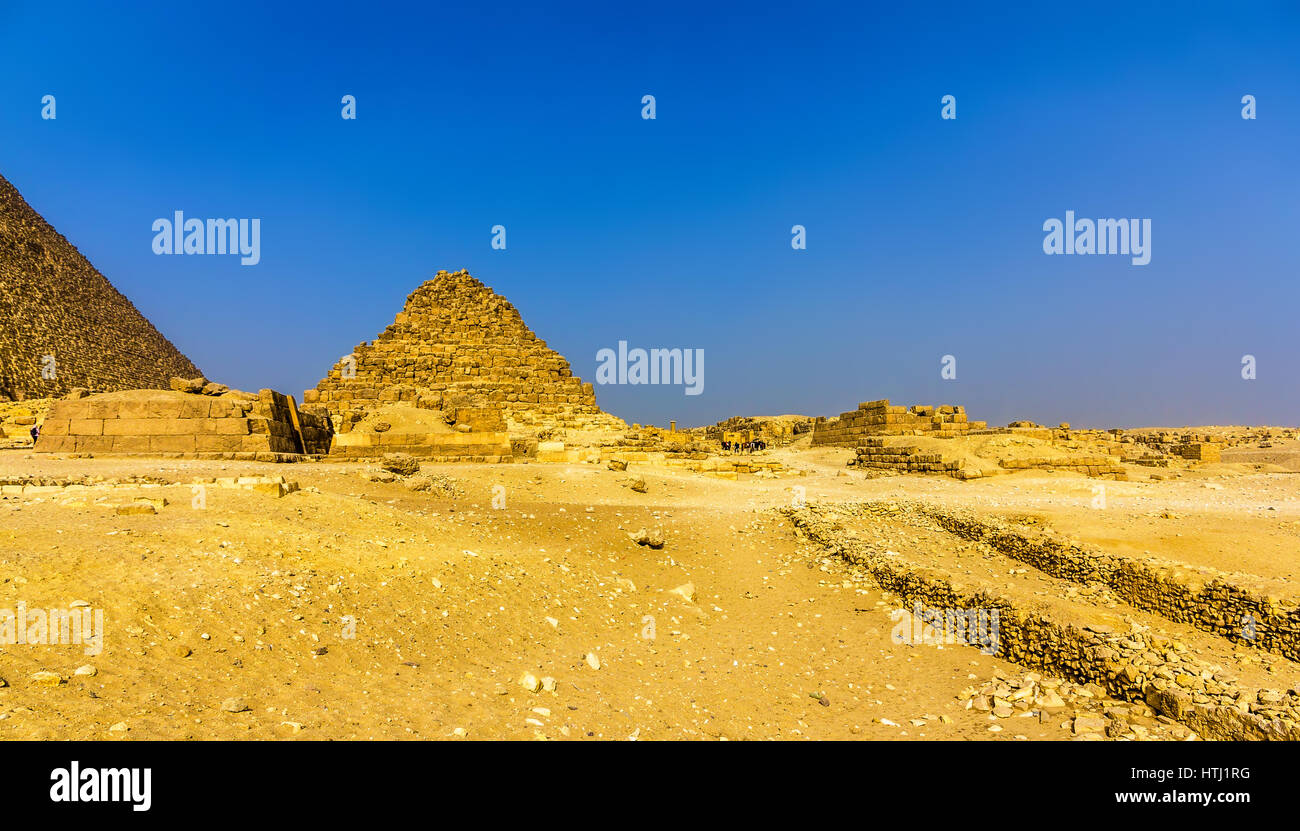 View of the Pyramid of Henutsen (G1-c) in Giza - Egypt Stock Photo - Alamy
