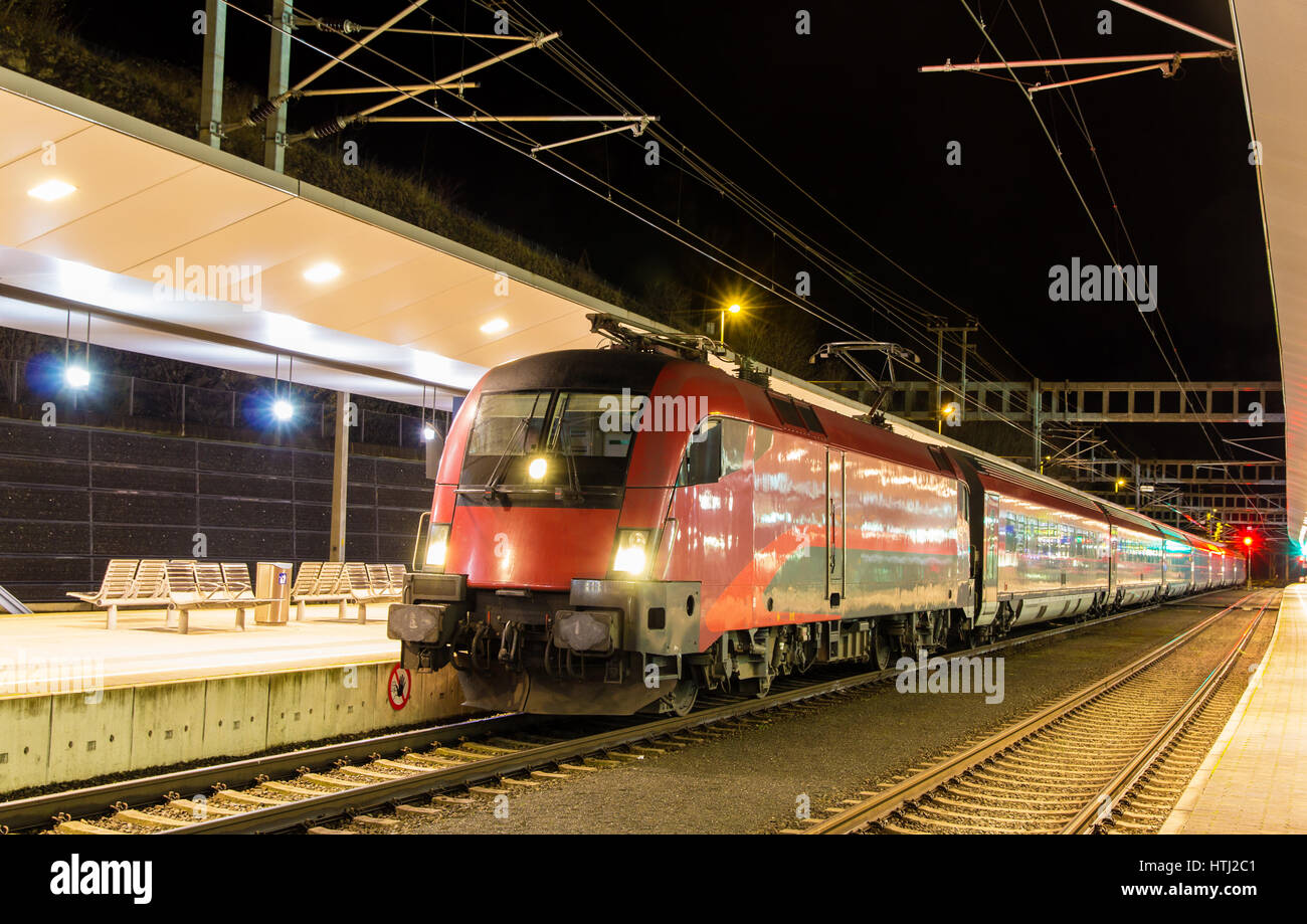 Austrian high-speed train at Feldkirch station Stock Photo - Alamy