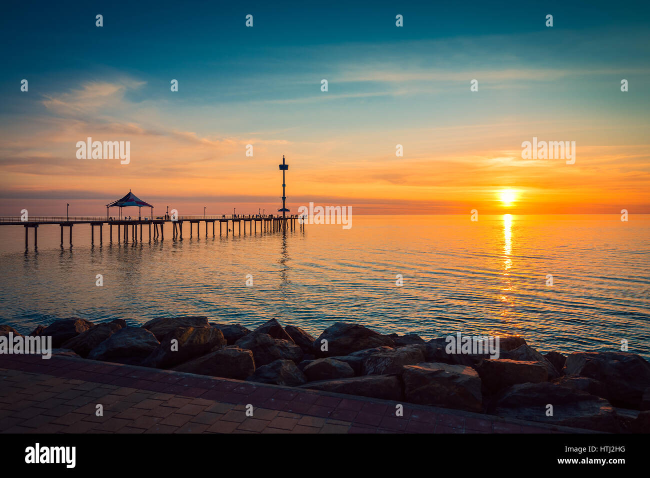 Sunset over the ocean viewed from Brighton Beach, South Australia Stock ...
