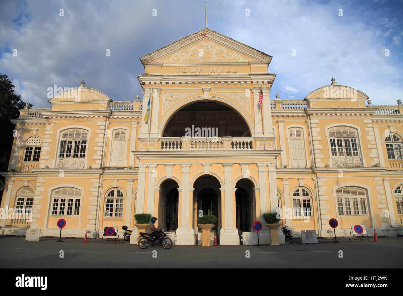 Malaysia, Penang, Georgetown, Town Hall Stock Photo - Alamy