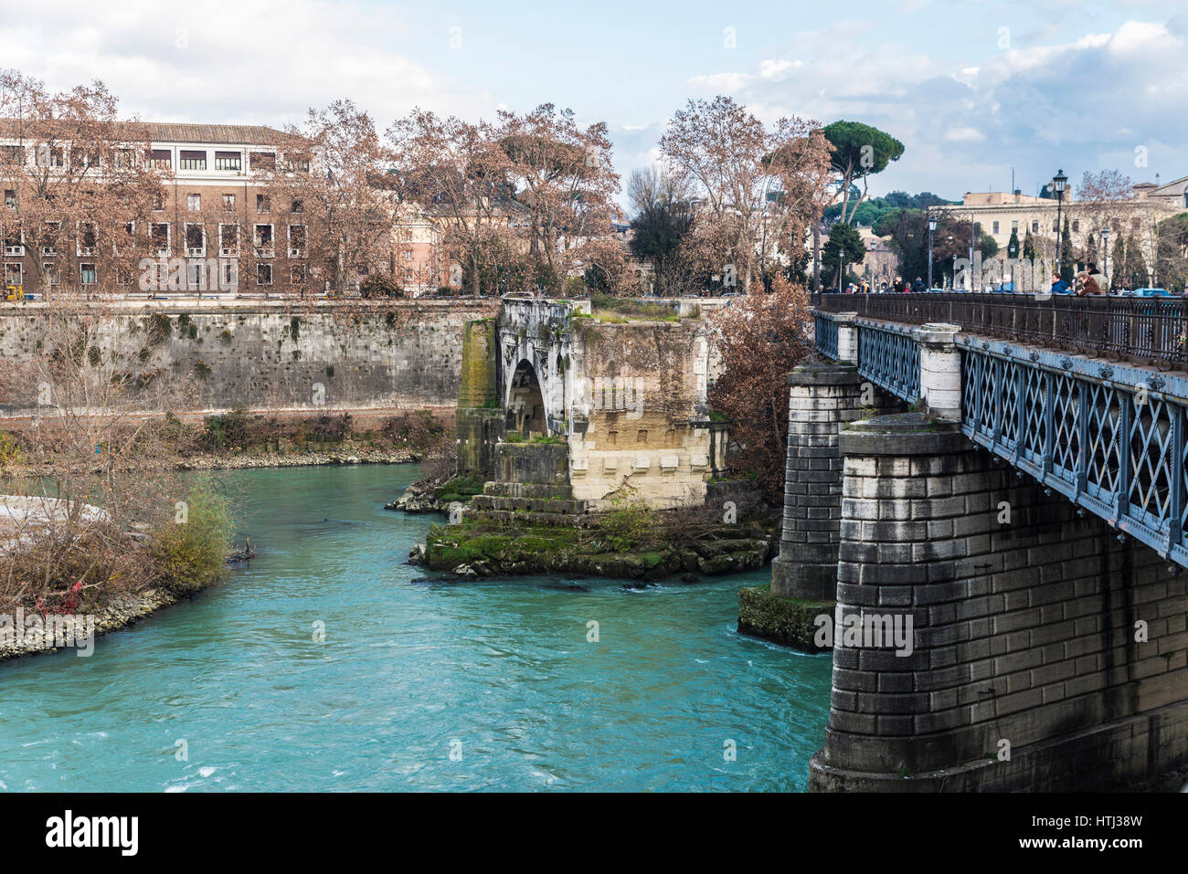 Bridge over the Tiber river passing through Rome, Italy Stock Photo - Alamy