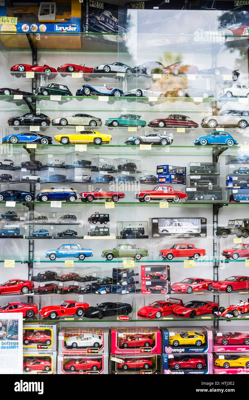 Toy shop scale model hi-res stock photography and images - Alamy