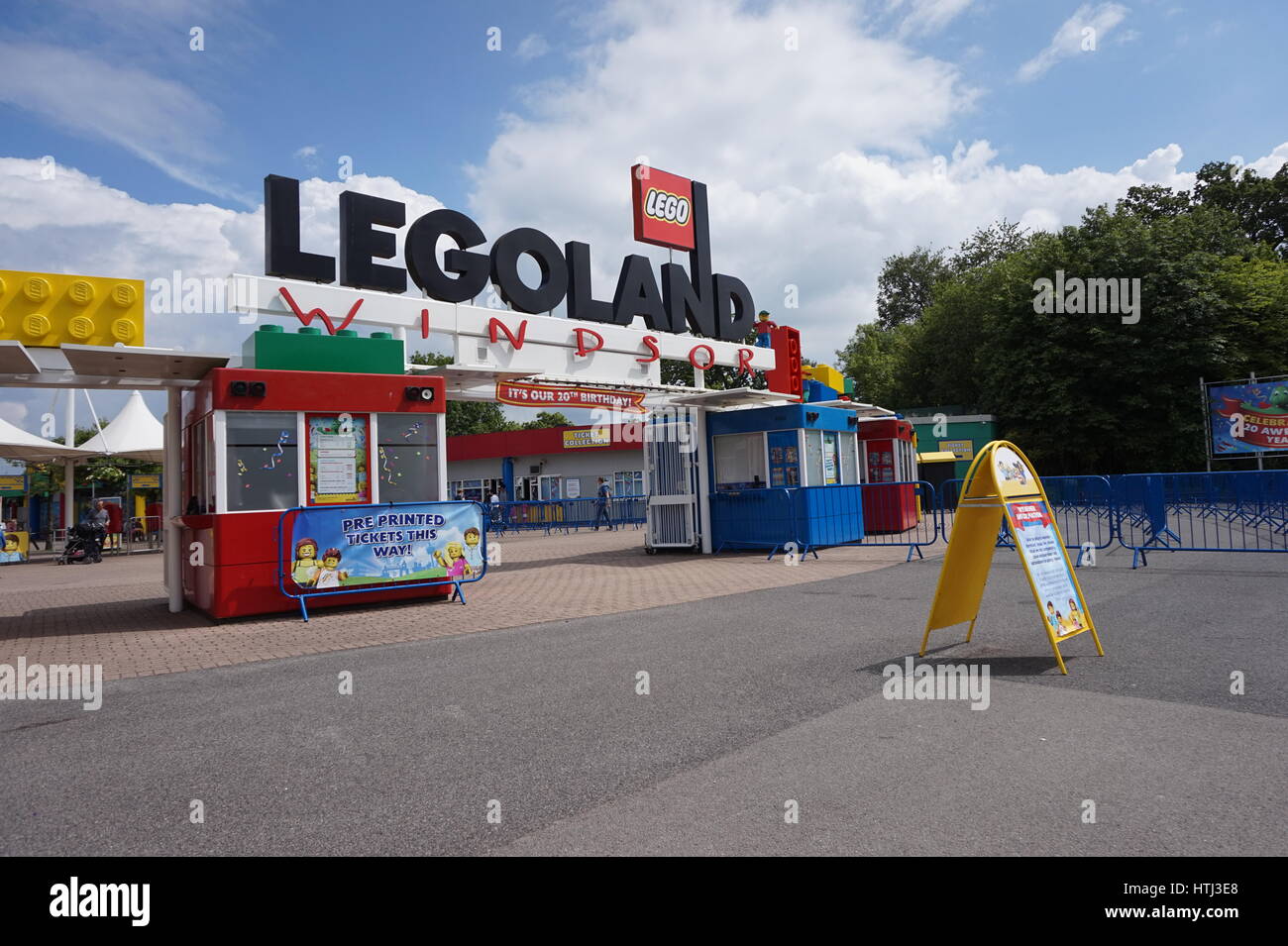 LEGOLAND, WINDSOR, UK - APRIL 30, 2016: Early morning before the crowds ...