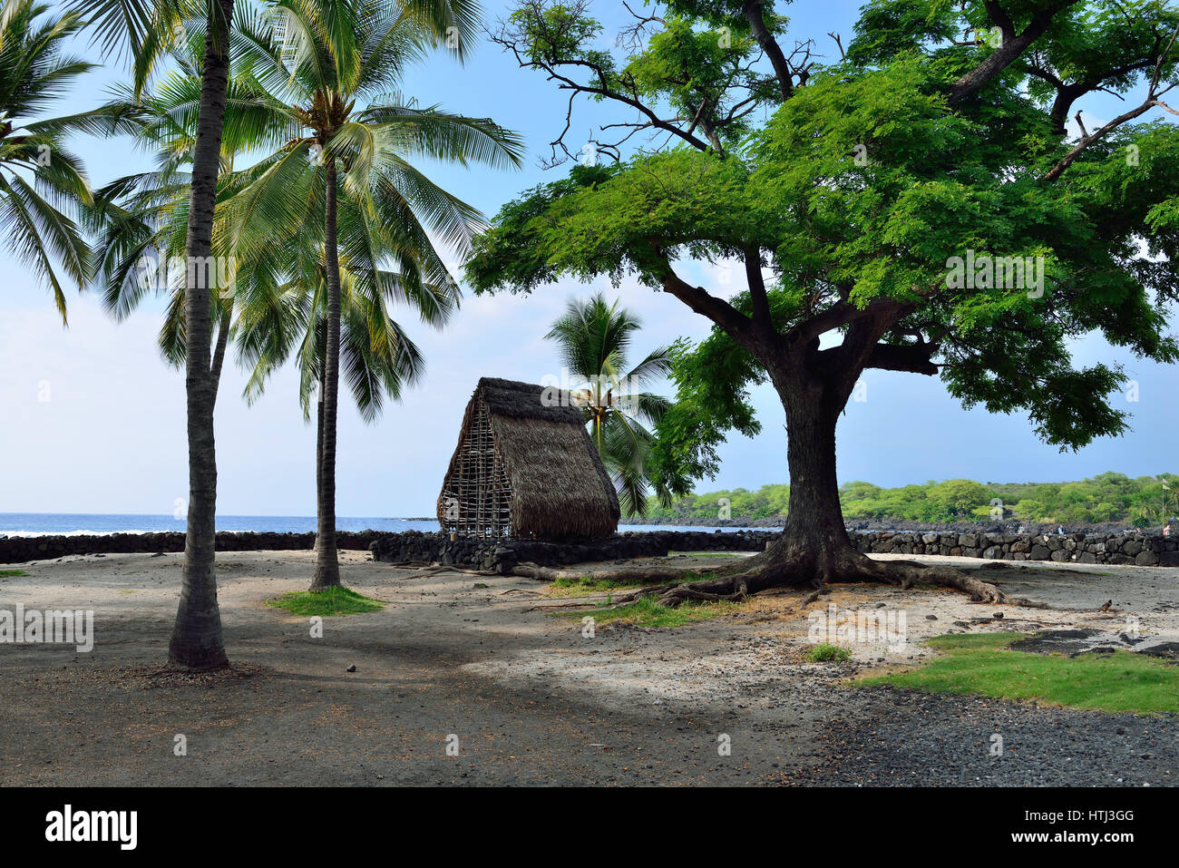 a hut on the beach at Pu'uhonua o Honaunau known as the Place of Refuge ...