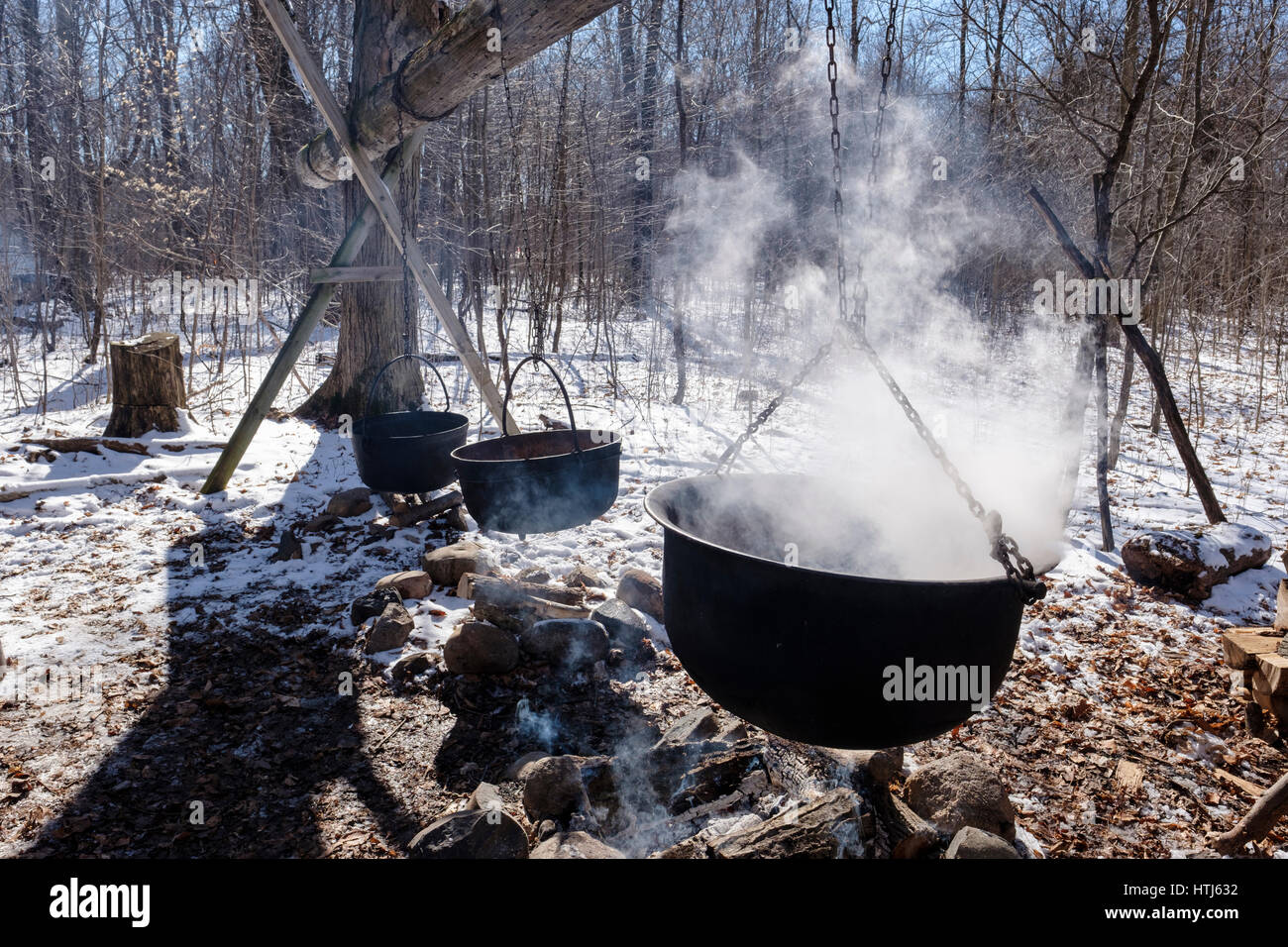 Boiling pot but hi-res stock photography and images - Alamy